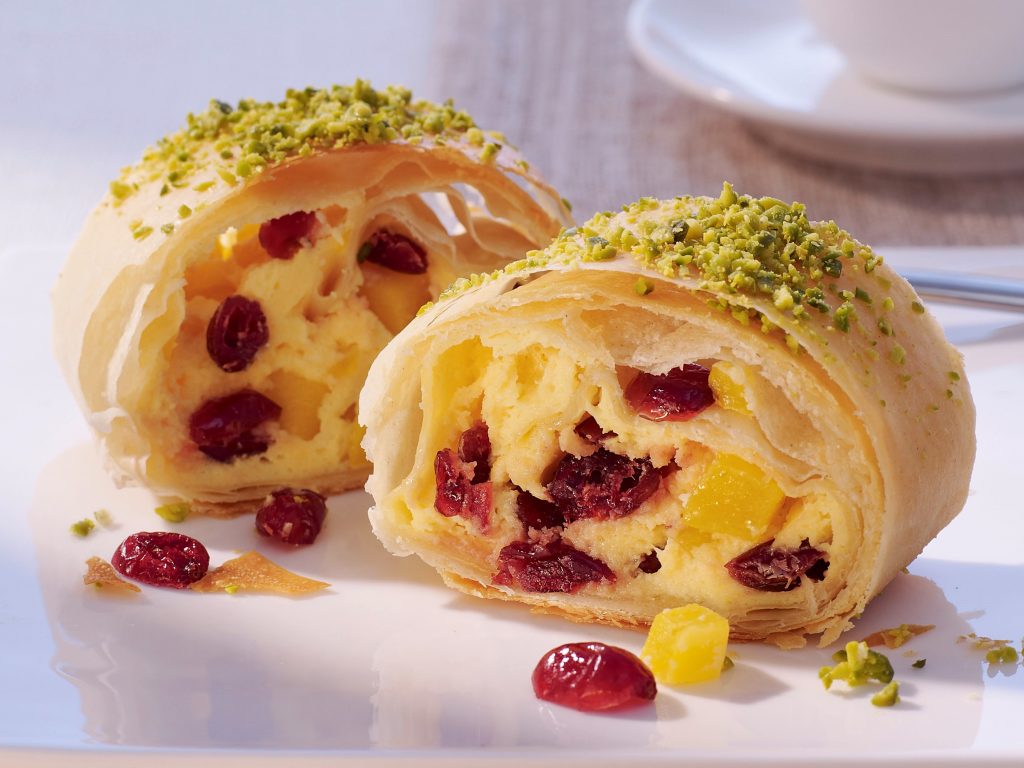 Cranberry Quark Strudel » US Cranberries